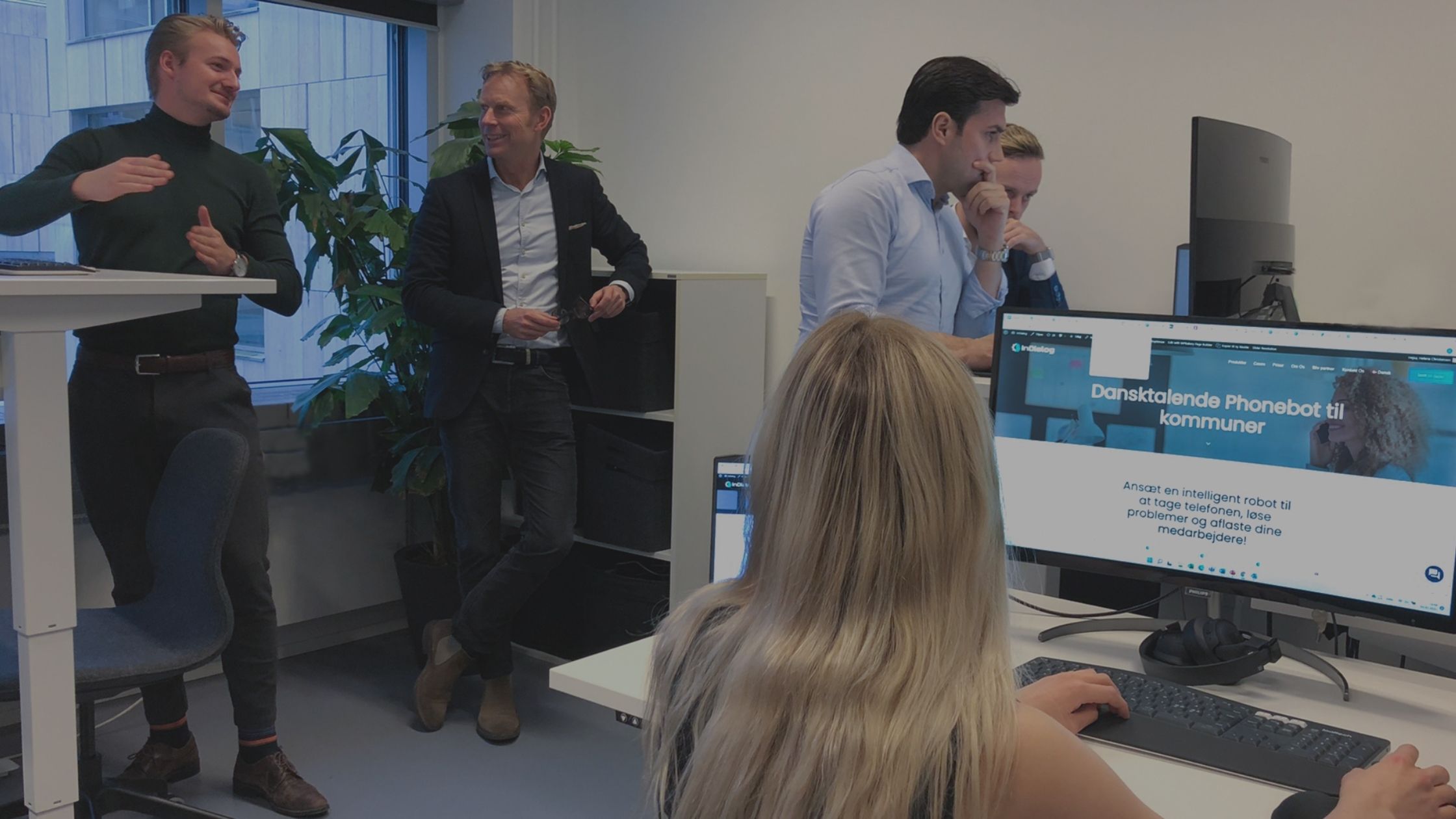 InDialog: Vi udvikler intelligente chatbot, voicebot og smsbot InDialog: Vi udvikler intelligente chatbot, voicebot og smsbot